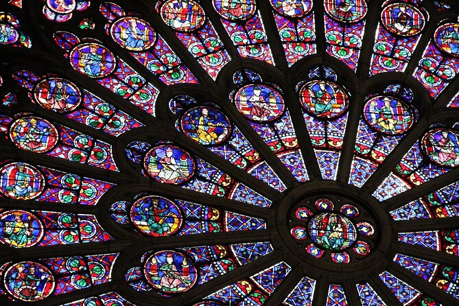 Notre Dame Cathedral Outdoor Walking Tour - Key Points