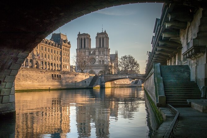 Notre Dame Cathedral Outdoor Walking Tour - Recommendations and Tips for Your Visit