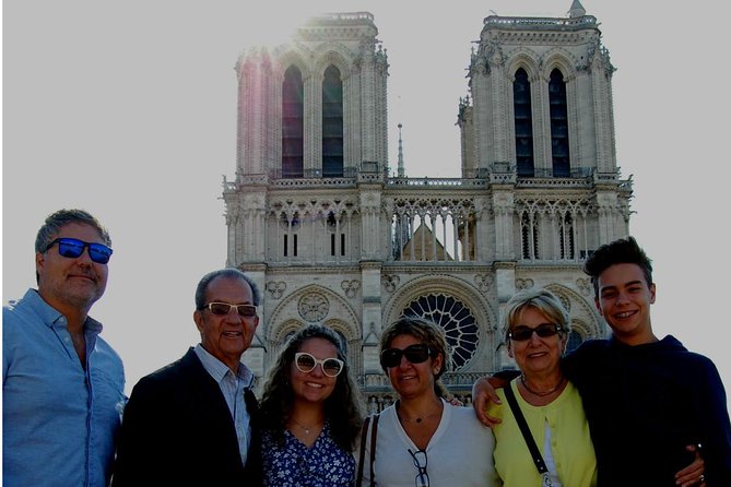 Notre Dame, Sainte Chapelle, Louvre, Montmartre, Eiffel Tower Private - Accessibility and Family Considerations
