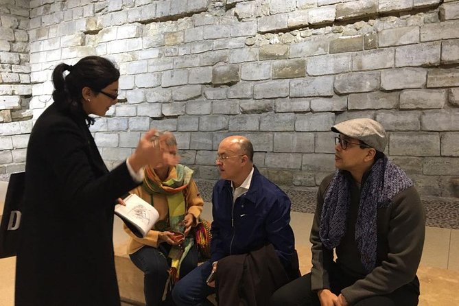 Notre Dame, Sainte Chapelle, Louvre, Montmartre, Eiffel Tower Private - Discovering the Eiffel Tower