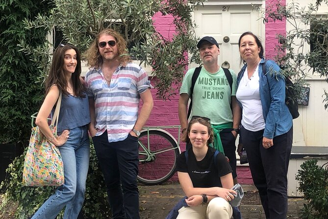 Notting Hill Walk Celebrities and Film Locations - Exploring Portobello Road Market