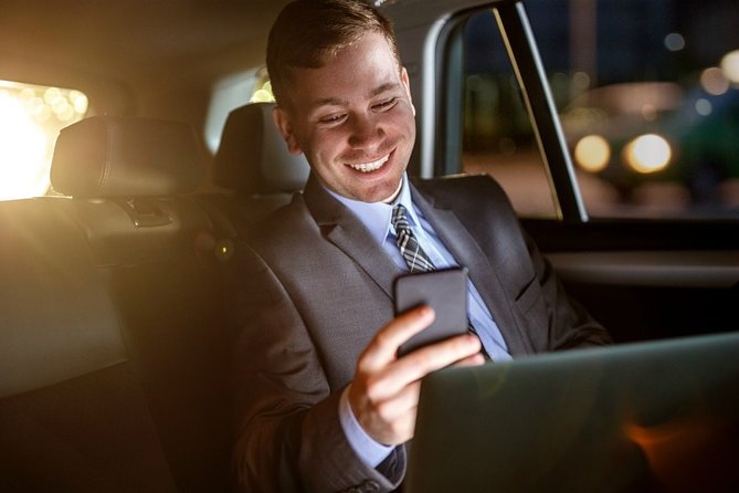 Nottinghamshire to London Heathrow Airport (LHR) Luxury Transfers - Vehicle Information