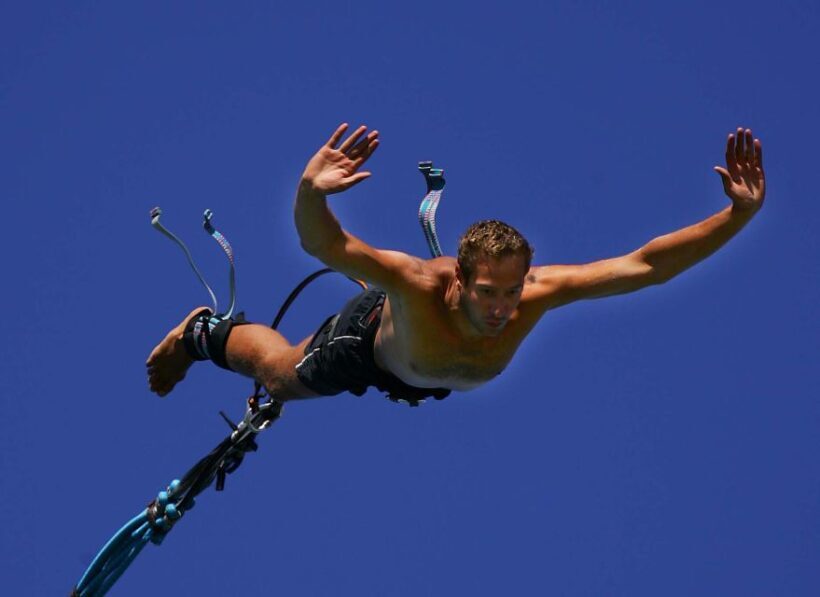 Novalja: Zrce Beach Bungee Jumping Experience - FAQ