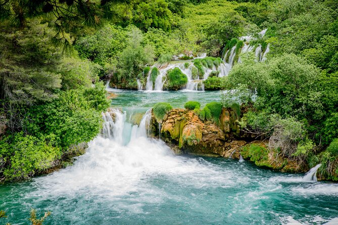 NP Krka waterfalls & Wine tasting - Private day tour from Split - Key Points