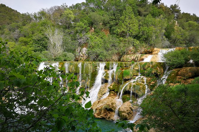 NP Krka waterfalls & Wine tasting - Private day tour from Split - FAQ