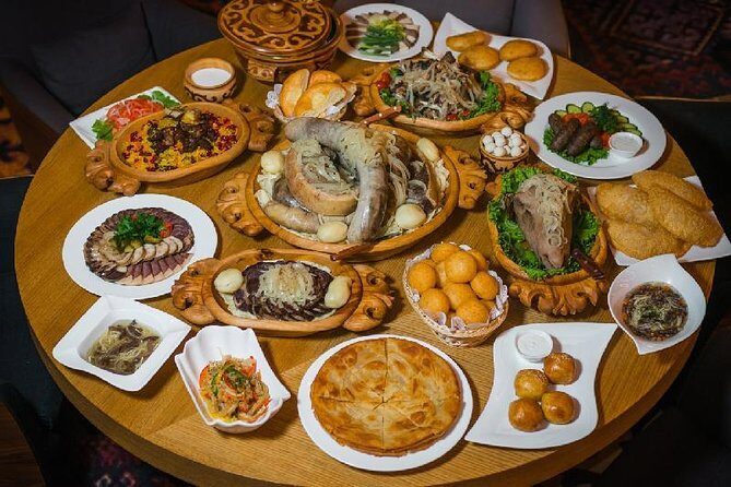 Nur-sultan Gourmet Tour To A Kazakh Family Of Traditional Jewelers - Key Points