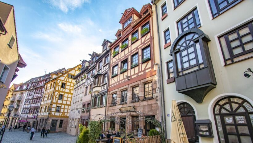 Nuremberg: 60 minute Express Walk with a Local - Who Should Consider This Tour?