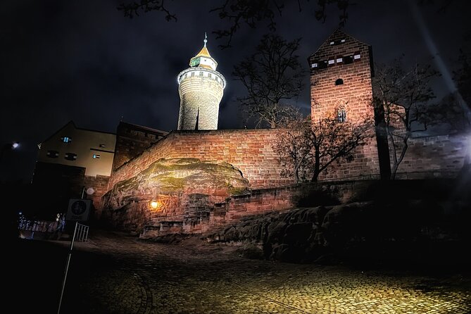 Nuremberg Ghosts and Gallows Evening Walking Tour - Encountering Unsavory Historical Figures