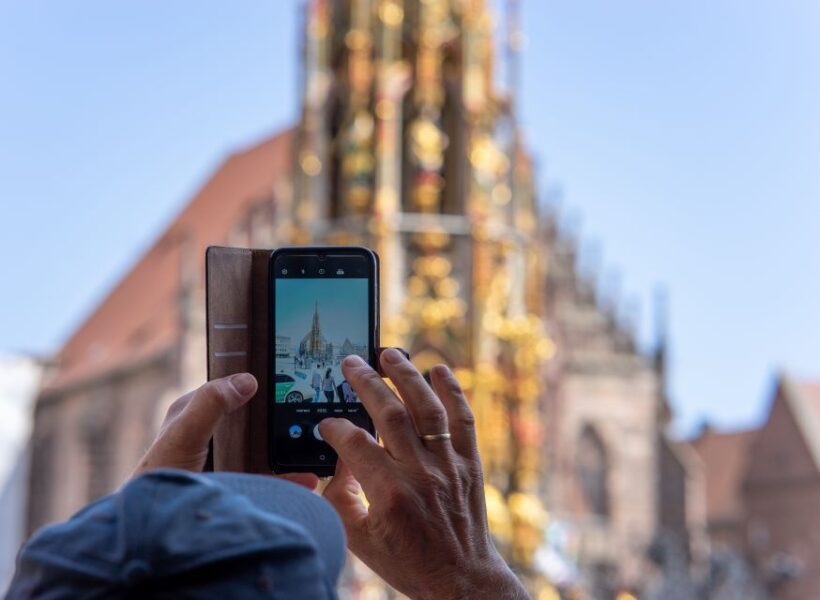 Nuremberg: Highlights Walking Tour with Guide - Key Points
