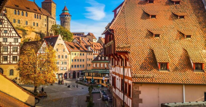 Nuremberg: Private History Tour with a Local Expert - Analyzing Value and Cost