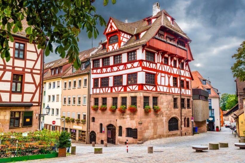 Nuremberg: Private History Tour with a Local Expert - Breakdown of the Experience