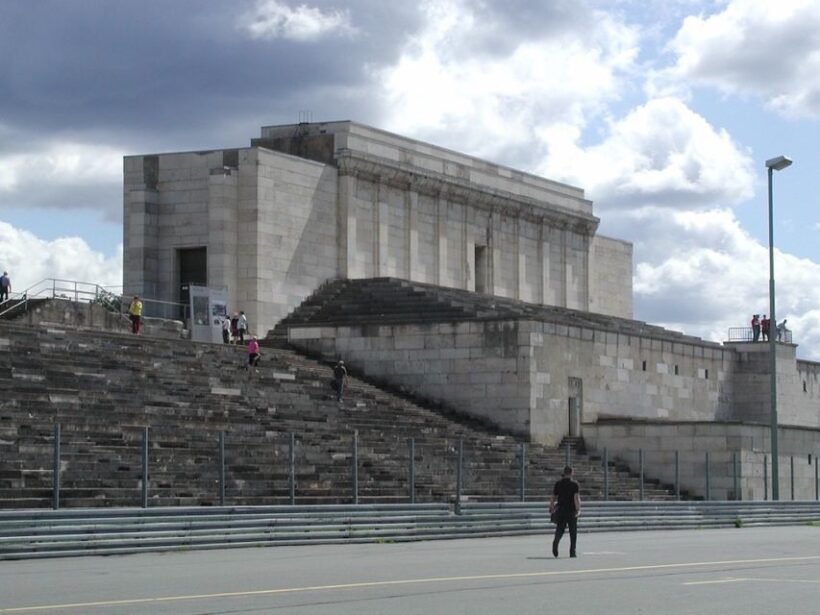 Nuremberg: World War 2 History Tour with Beer Tasting - Key Points