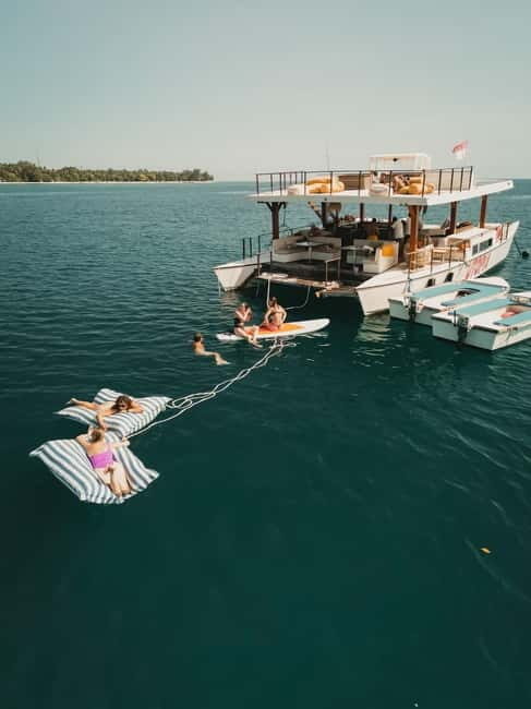 Nusa Lembongan: 4-in-1 Half-Day Catamaran Snorkeling Cruise - Key Points