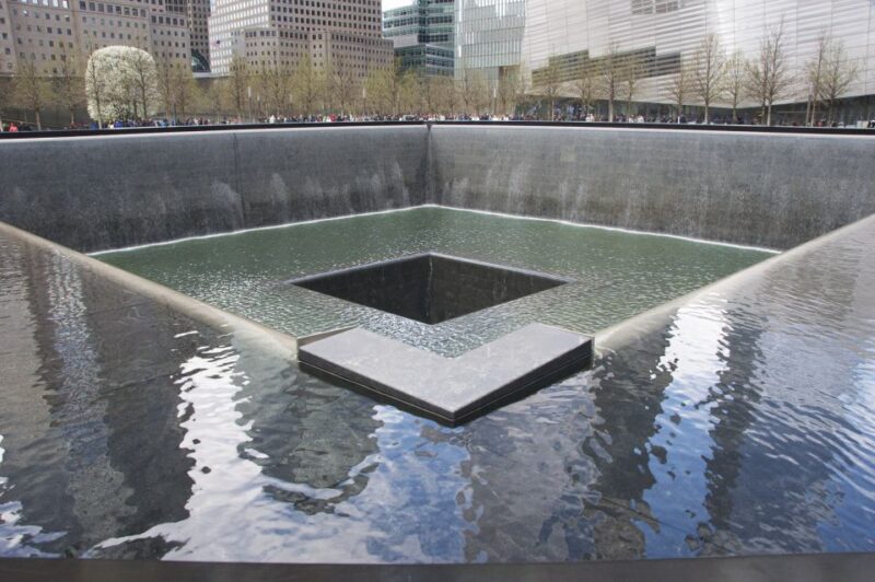 NYC: 9/11 Memorial and Financial District Walking Tour - What to Expect During Your Walk