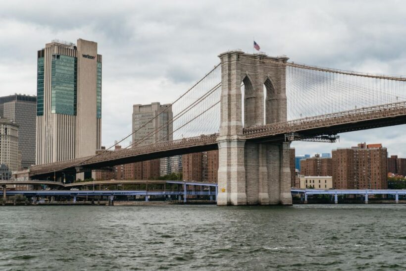 NYC: Around Manhattan Official NYC Architecture Cruise - Why This Tour Is Worth Considering