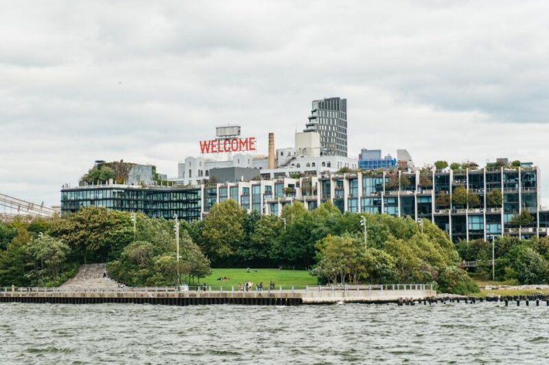 NYC: Around Manhattan Official NYC Architecture Cruise - The Sum Up