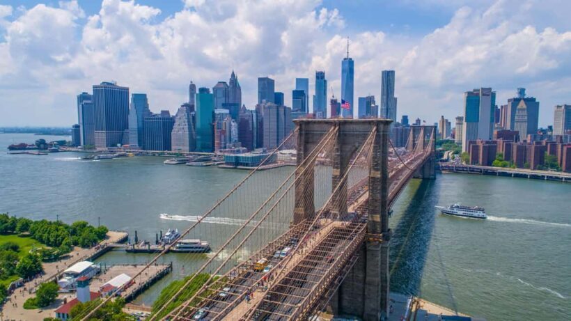 NYC: Brooklyn Bridge, DUMBO, and Skyline Small Group Tour - Who Will Love This Tour?