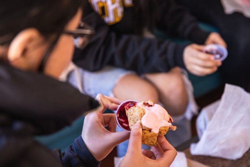 NYC: Brooklyn Heights and DUMBO Neighborhood Food Tour - Authenticity & Authentic Experience