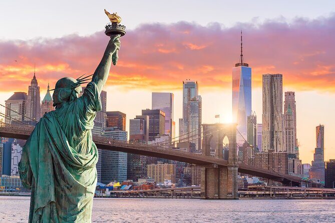 NYC Central Manhattan Walking Tour and Hudson River Cruise - An In-Depth Look at the Experience