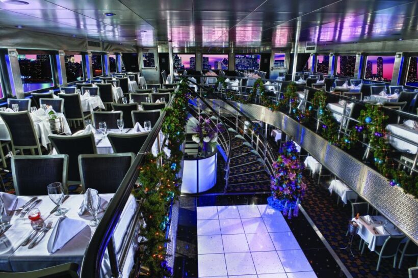 NYC: Christmas Eve Buffet Lunch or Dinner Harbor Cruise - Who This Cruise Is Perfect For