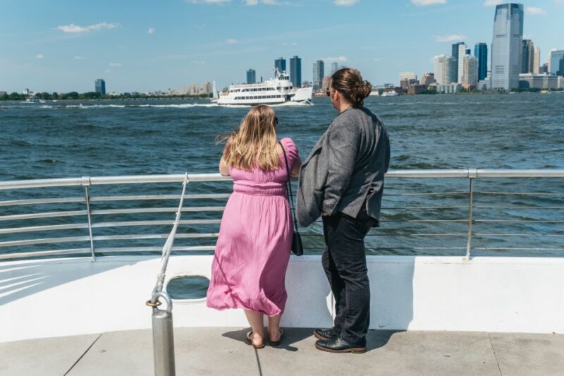 NYC: City Cruises Luxury Brunch, Lunch or Dinner Cruise - Dining and Entertainment: The Heart of the Experience