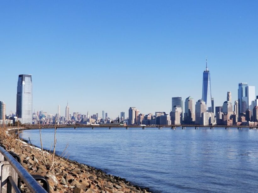 NYC: City Skyline Sightseeing Bus Tour at Night - What the Reviews Say