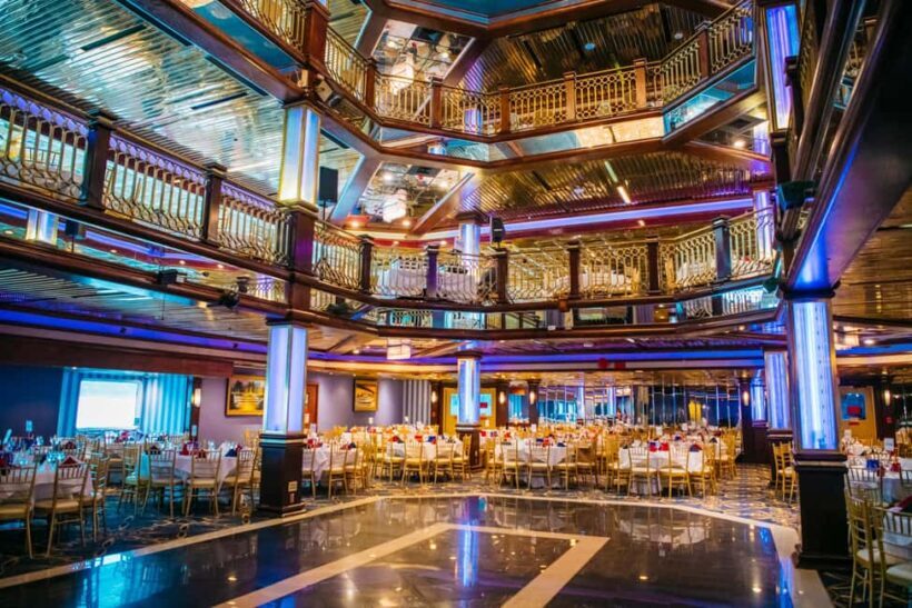 NYC: Cornucopia Majesty New Year's Eve Party Cruise - The Itinerary and Overall Setting