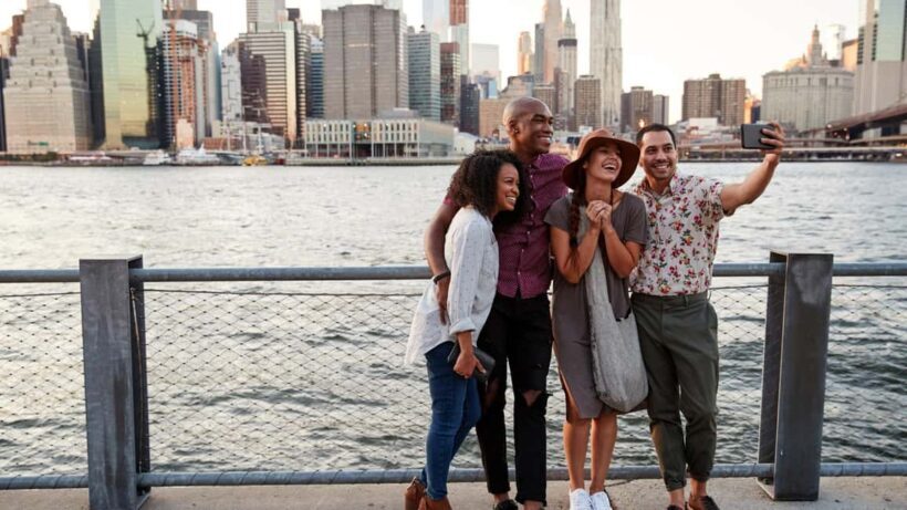 NYC: Custom Highlights & Hidden Gems Tour with a Local - What makes this tour stand out