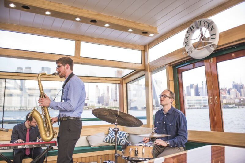 NYC: Evening Jazz Cruise on the Yacht Manhattan - The Passenger Experience: Authentic and Enjoyable