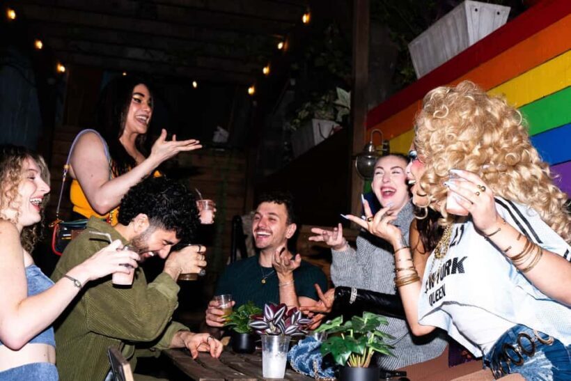 NYC: Fabulous Drag Night Out with a Drag Queen - The Authenticity and Engagement