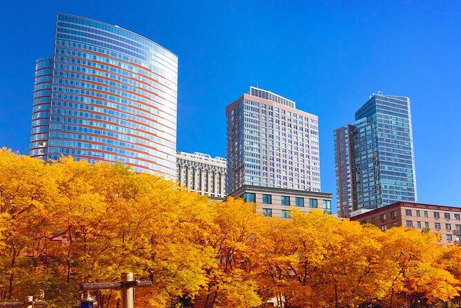 NYC Fall Foliage Cruise: Experience Autumn's Beauty - FAQ