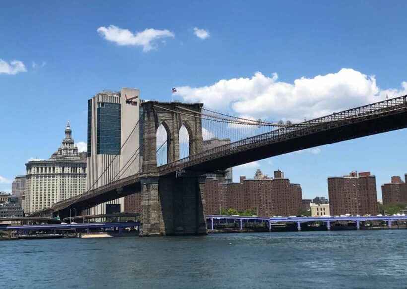 NYC | French guided tour Superheroes Midtown & Brooklyn - Why This Tour Stands Out