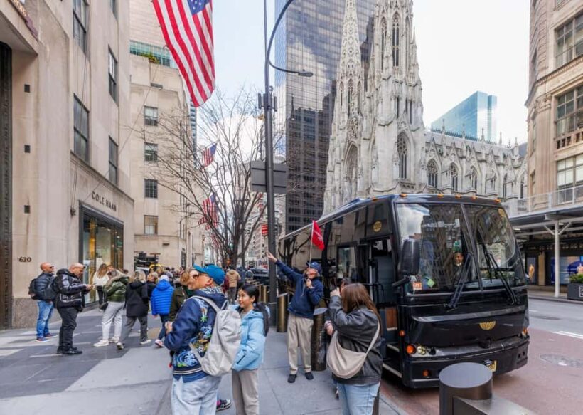 NYC: Half-Day Luxury Bus Tour of Top Highlights - Authentic Insights from Travelers