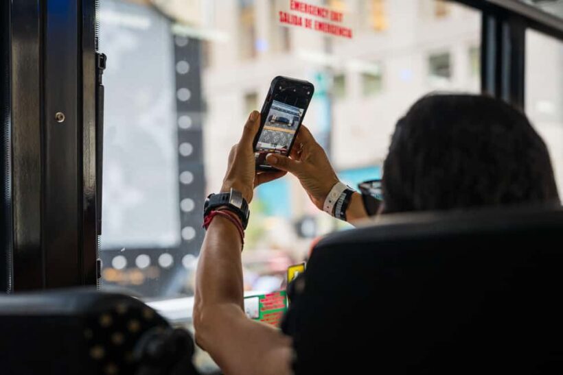 NYC: Half-Day Luxury Bus Tour with Empire State Access - Key Points