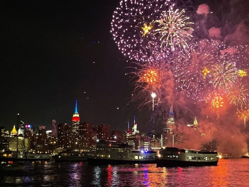 NYC: July 4th Fireworks Cruise with Gourmet Hors Doeuvres - A Unique July 4th Celebration on the Water
