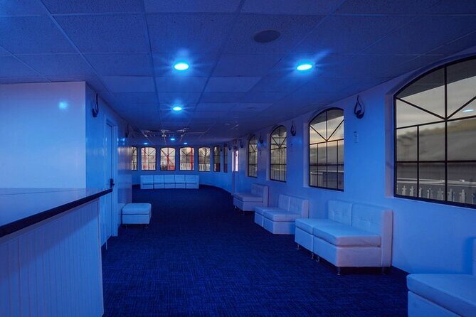 NYC Liberty Belle Family Fireworks New Year's Eve Cruise - An In-Depth Look at the Experience