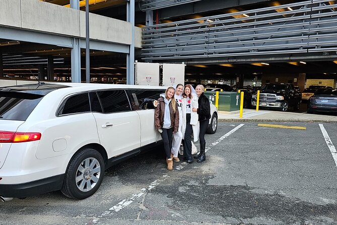 NYC Limousine Tour (New York NYC Limo Tour Limo, SUV Or Van ) - Meeting and Pickup Details