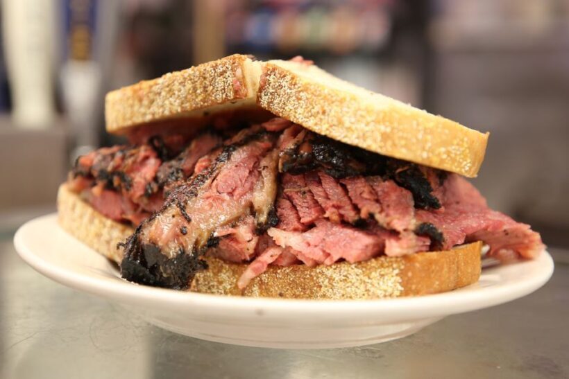 NYC: Lower East Side Devour Food & History Walking Tour - Authentic Experiences and Authentic Flavors