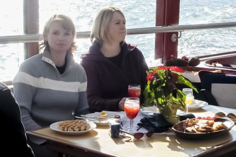 NYC: Manhattan Skyline Brunch Cruise with a Drink - FAQs
