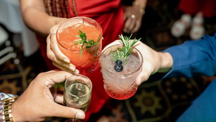 NYC: Manhattan Skyline Dining Cruise - FAQ