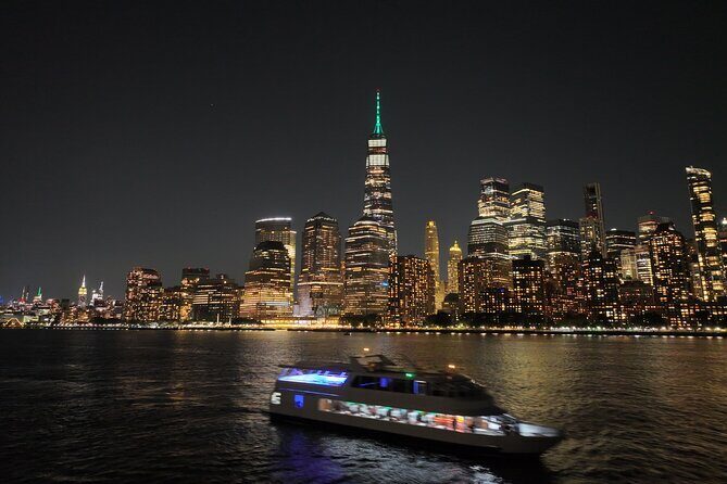 NYC New Year's Eve Dinner on Luxury Yacht with Open Bar - How Does It Compare?
