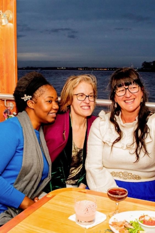 NYC: Night Holiday Lights and Cocoa Cruise - The Sum Up