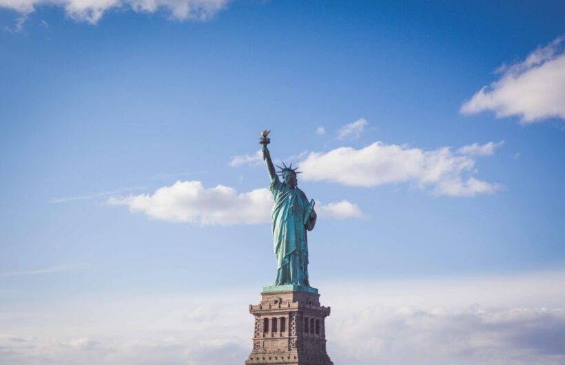 NYC Private Walking Tour with Professional Guide - Who Should Book This Tour?