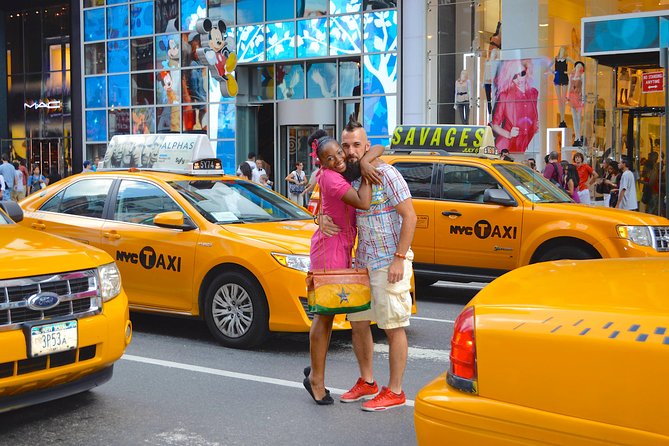 NYC Professional Photoshoot and Walking Tour with Private Guide - Analyzing the Value
