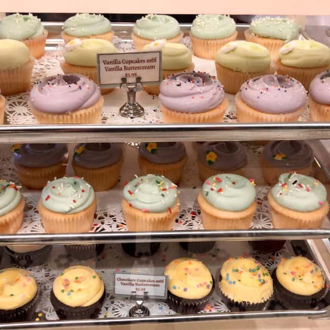 NYC: Street Food Guided Walking Tour in Greenwich Village - An In-Depth Look at the Greenwich Village Food Tour