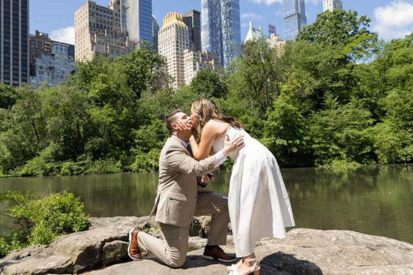 NYC: Surprise Proposal Photoshoot - Capture the Yes Forever - A Detailed Look at the Proposal Photoshoot Experience