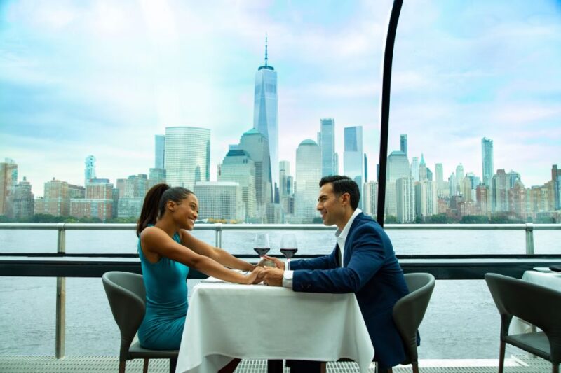 NYC: Thanksgiving Gourmet Lunch or Dinner Harbor Cruise - Who Is This Experience Best For?