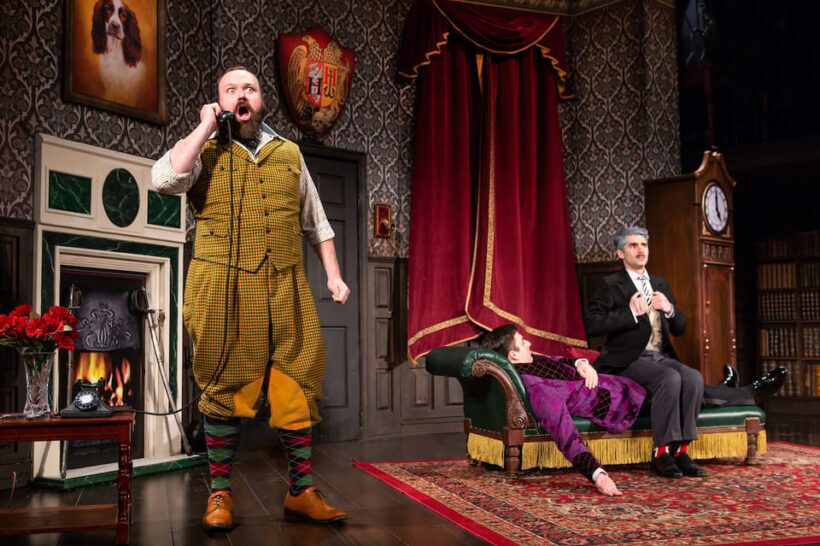 NYC: The Play That Goes Wrong Ticket at New World Stages - What to Expect at The Play That Goes Wrong