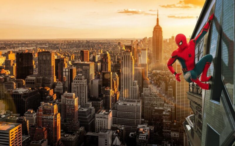 NYC: The Superhero Walking Tour of New York - Authentic Stories and Top-Notch Guides