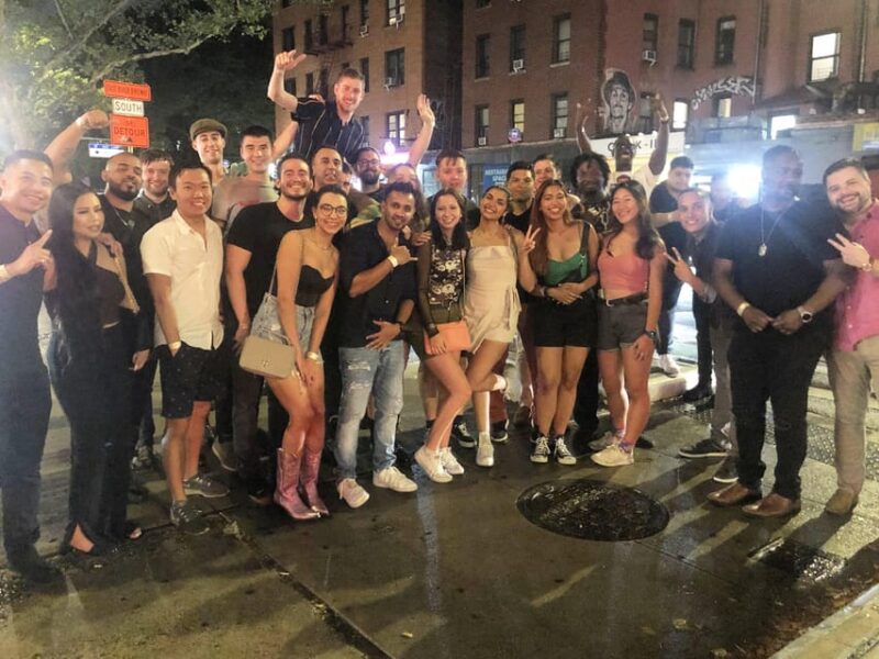 NYC West Village Pub Crawl Experience - FAQ